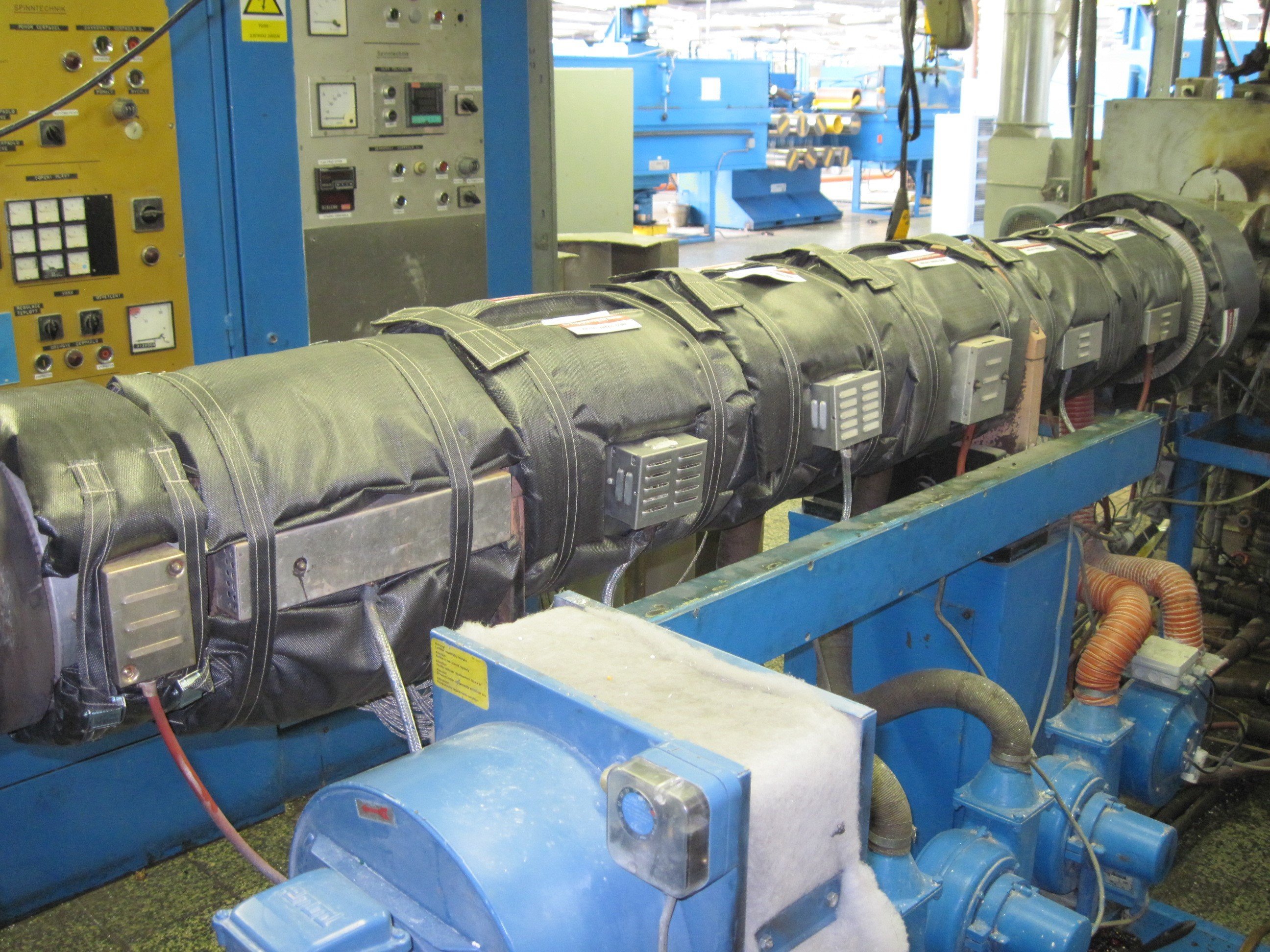 THERMAL INSULATION COVERS FOR MACHINES